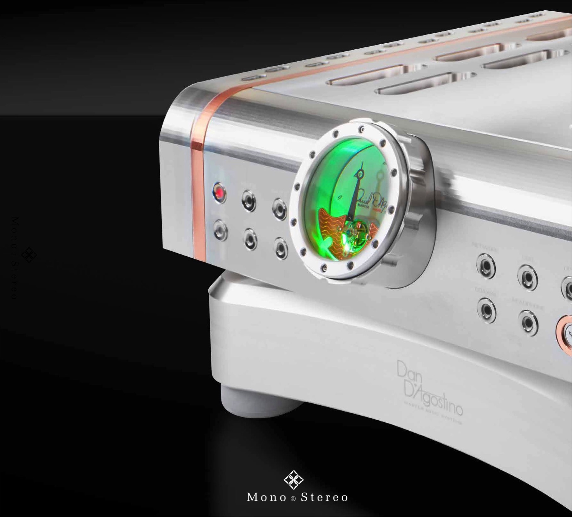 Dan D’Agostino Momentum MxV Integrated – M & S | Ultimate High-Fidelity