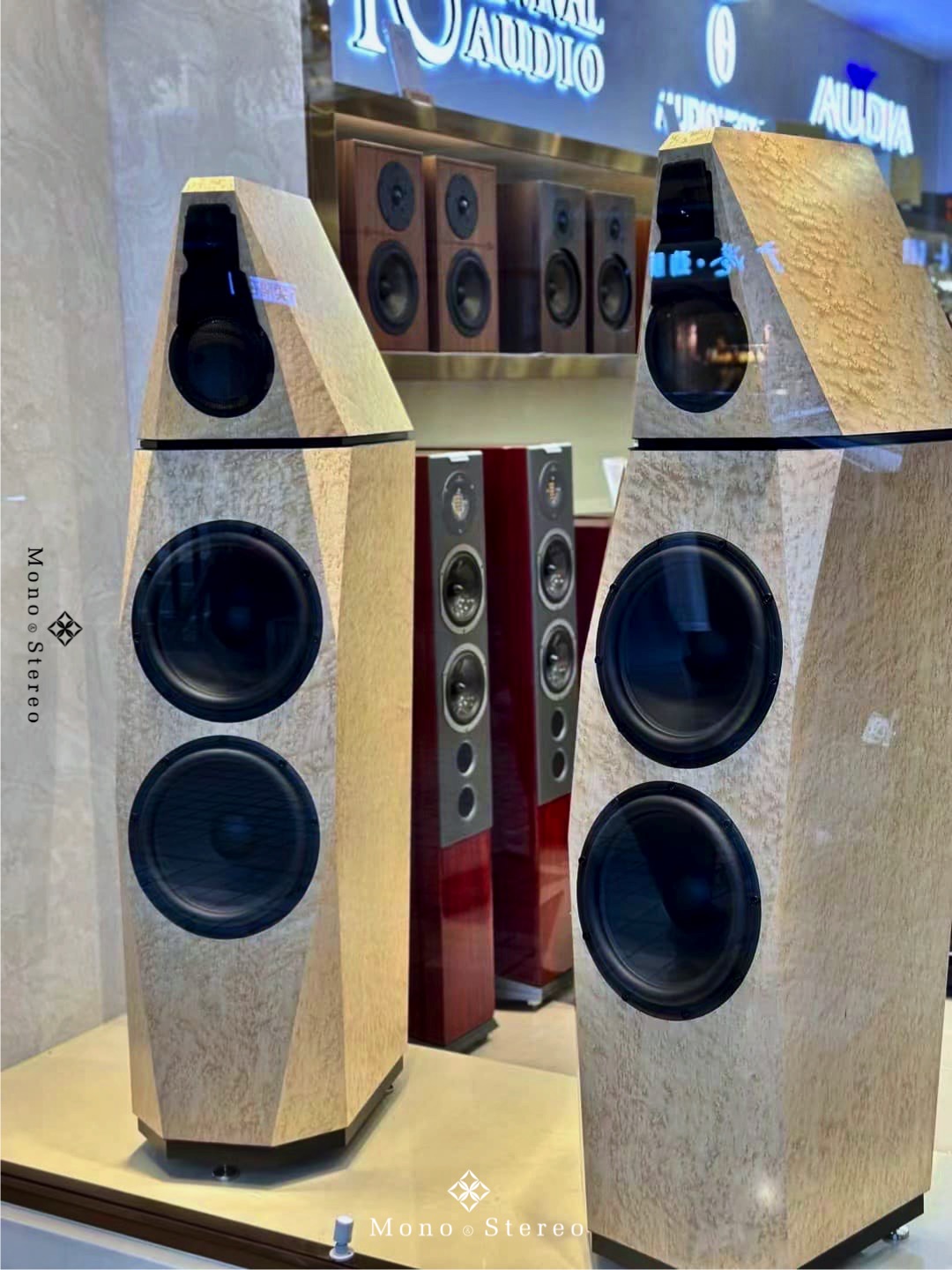 Avalon Isis Signature – M & S | Ultimate High-Fidelity