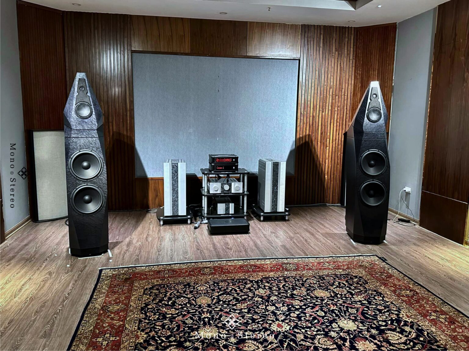 Avalon, Aavik, Octave – M & S | Ultimate High-Fidelity