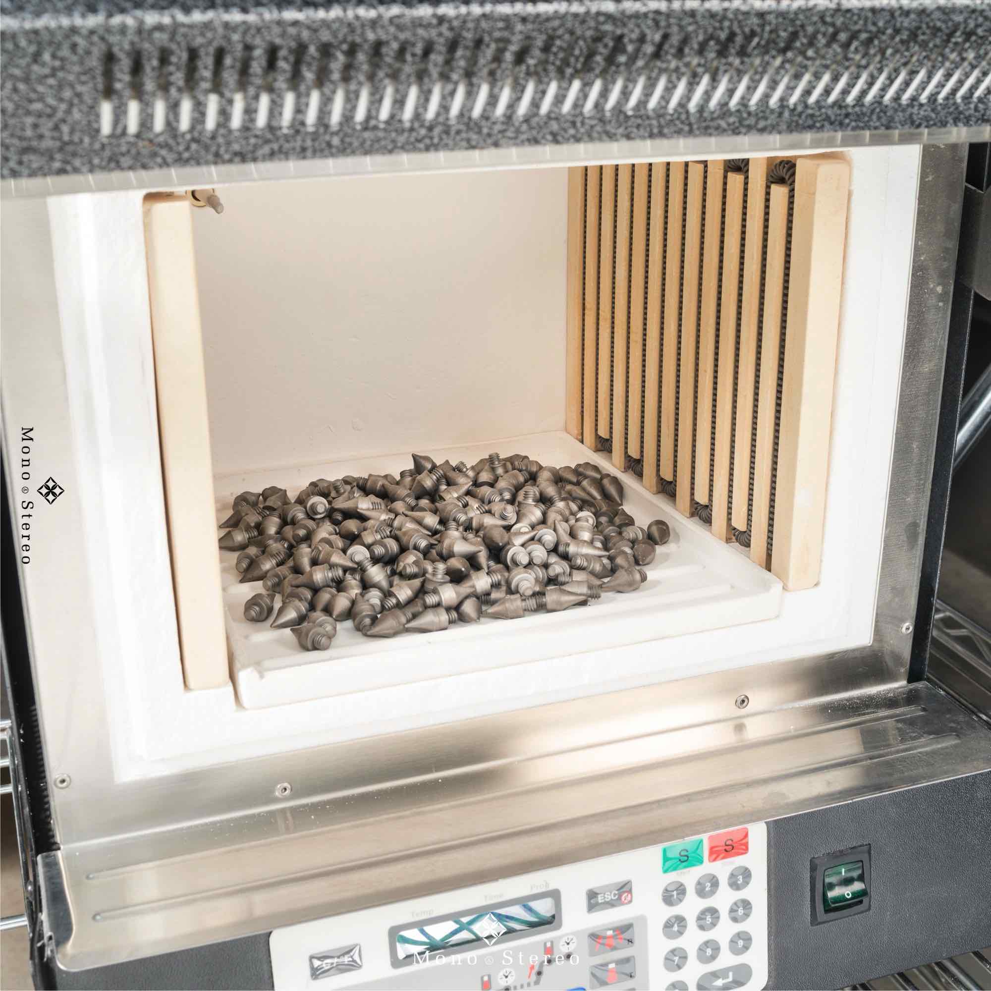 Carbide TwinDamp™ Spikes – Ultimate High-Fidelity