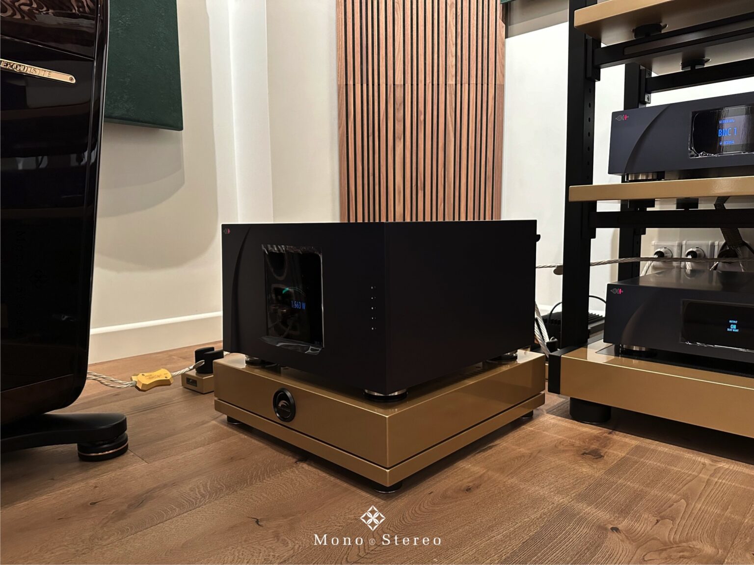 Luxury Diamond Audio System – Ultimate High-Fidelity