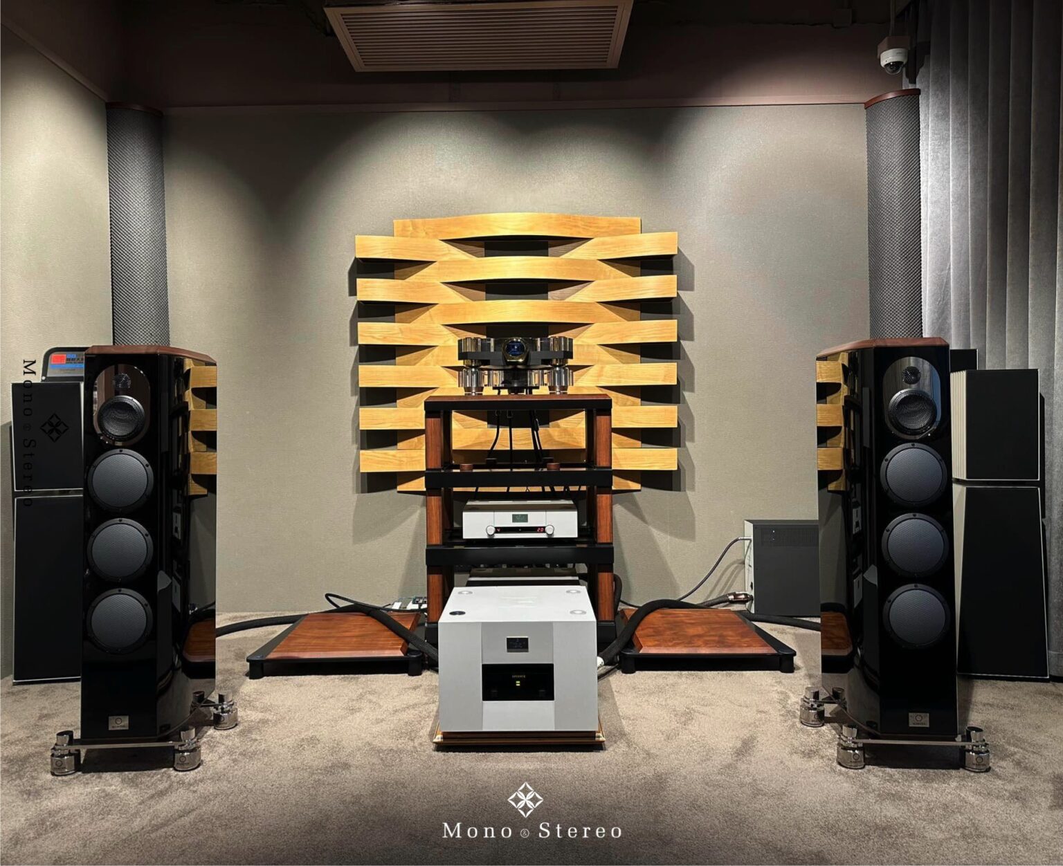 M & S | Ultimate High-Fidelity