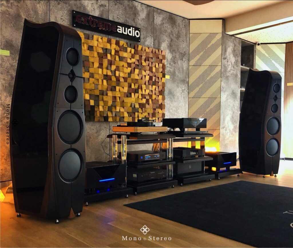 Gryphon | Aqua Acoustic | Nordost | Lawrence Audio | – Ultimate High ...