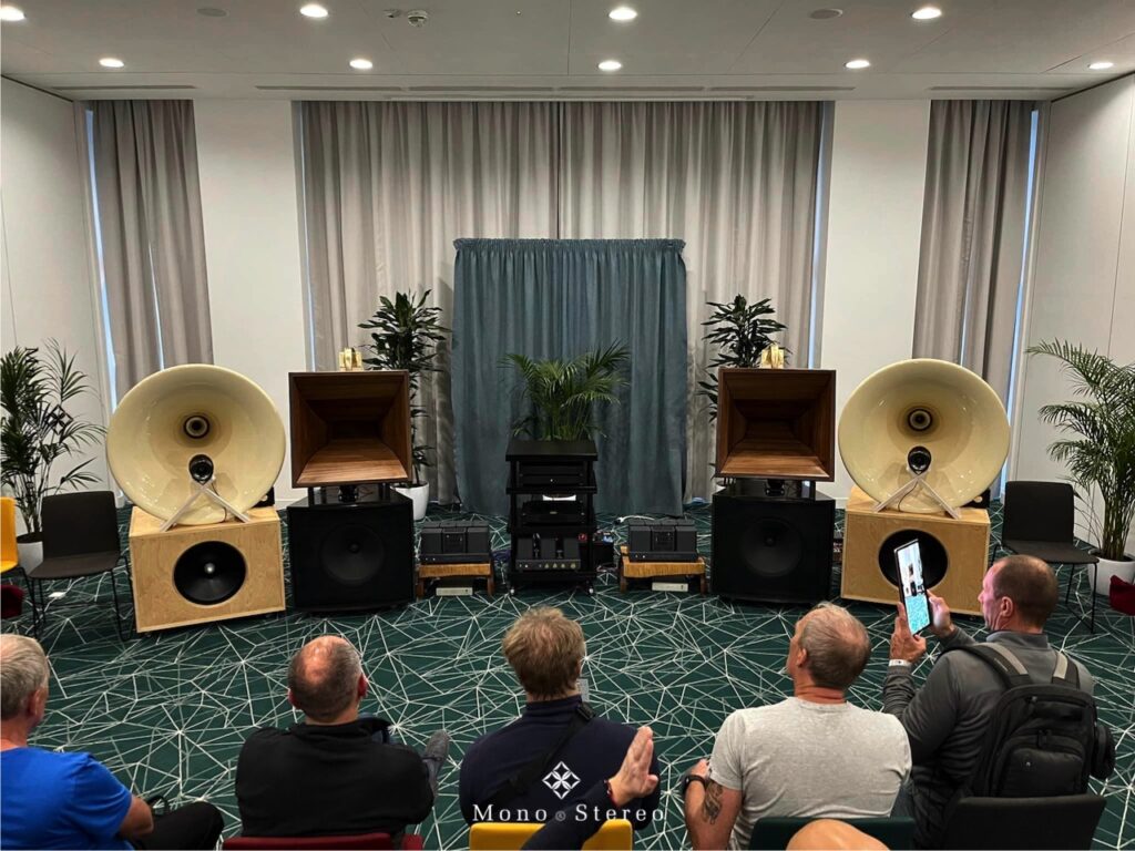 AVS Warsaw 2024 High-End Audio Show – M & S | Ultimate High-Fidelity
