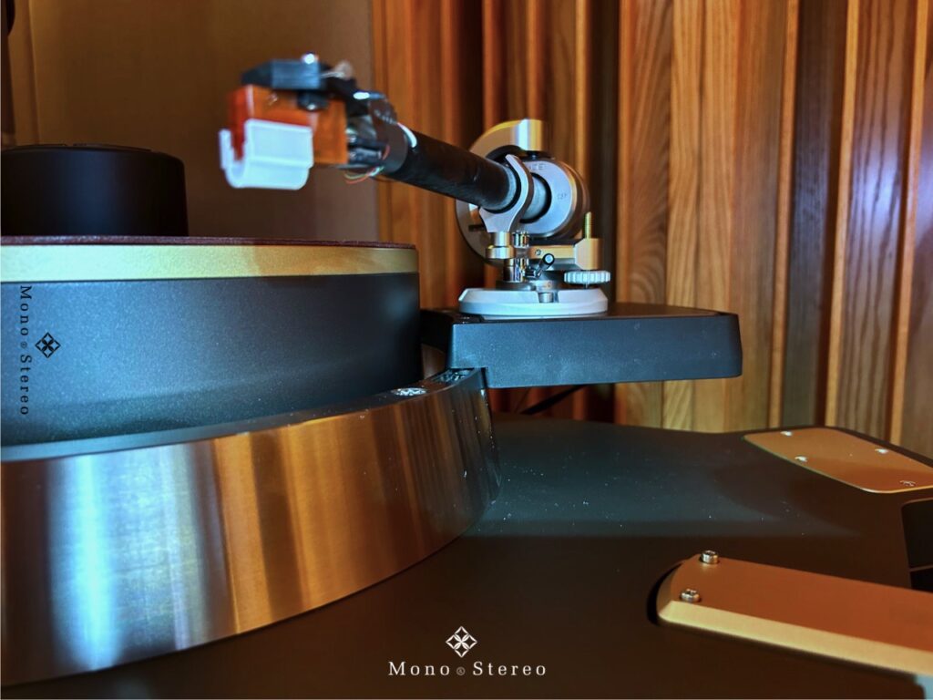 THORENS Reference Turntable – Ultimate High-Fidelity