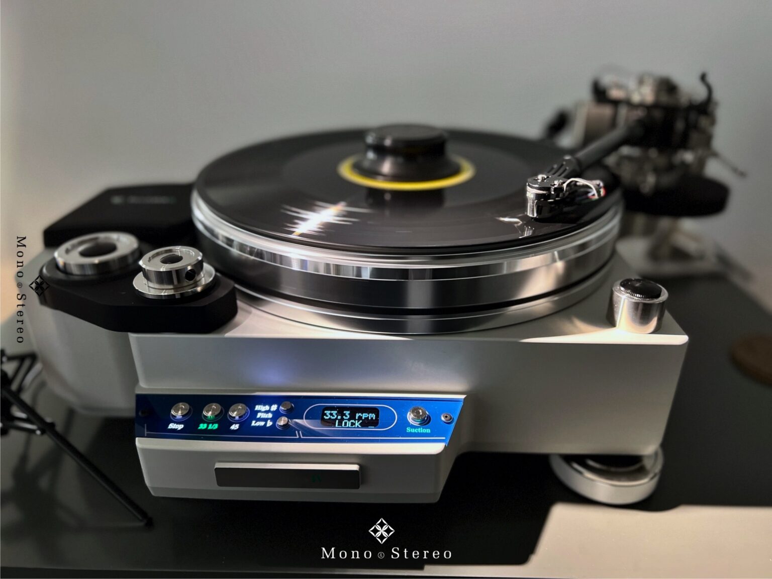 TechDAS Air Force IV Turntable – Ultimate High-Fidelity