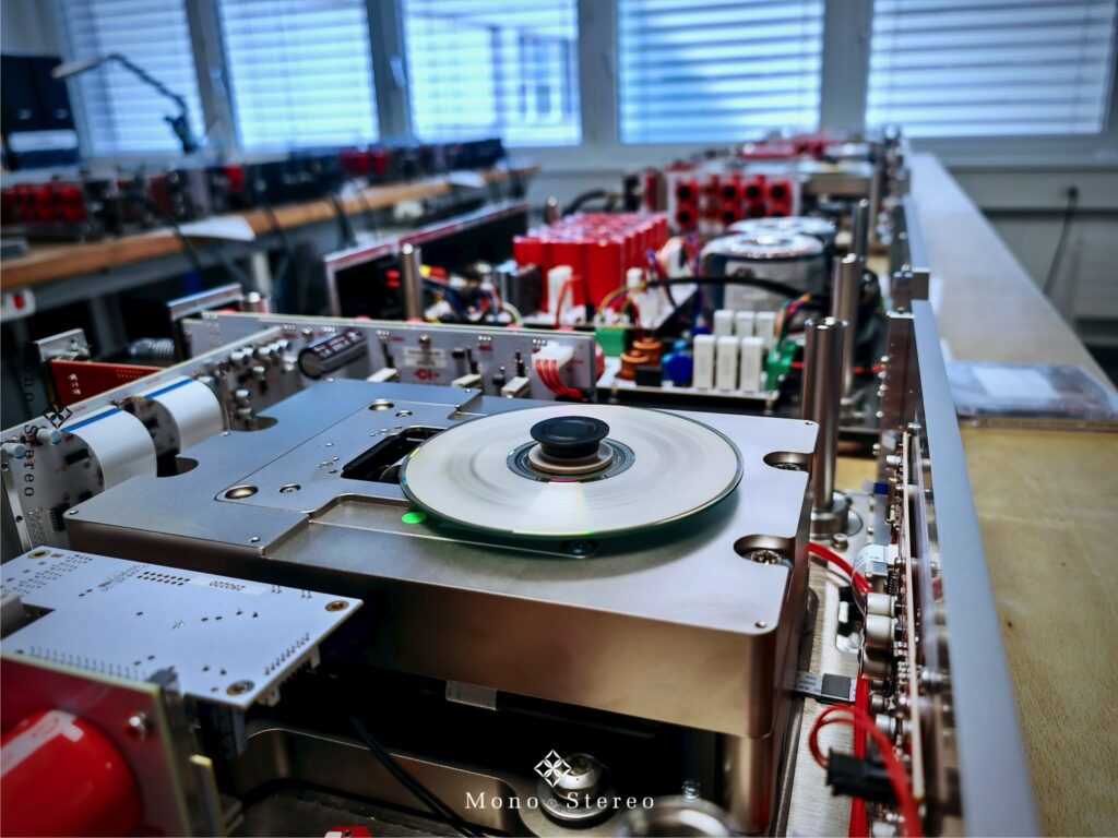 CH Precision 10-Series Spotlight: Inside the D10 Master Transport ...