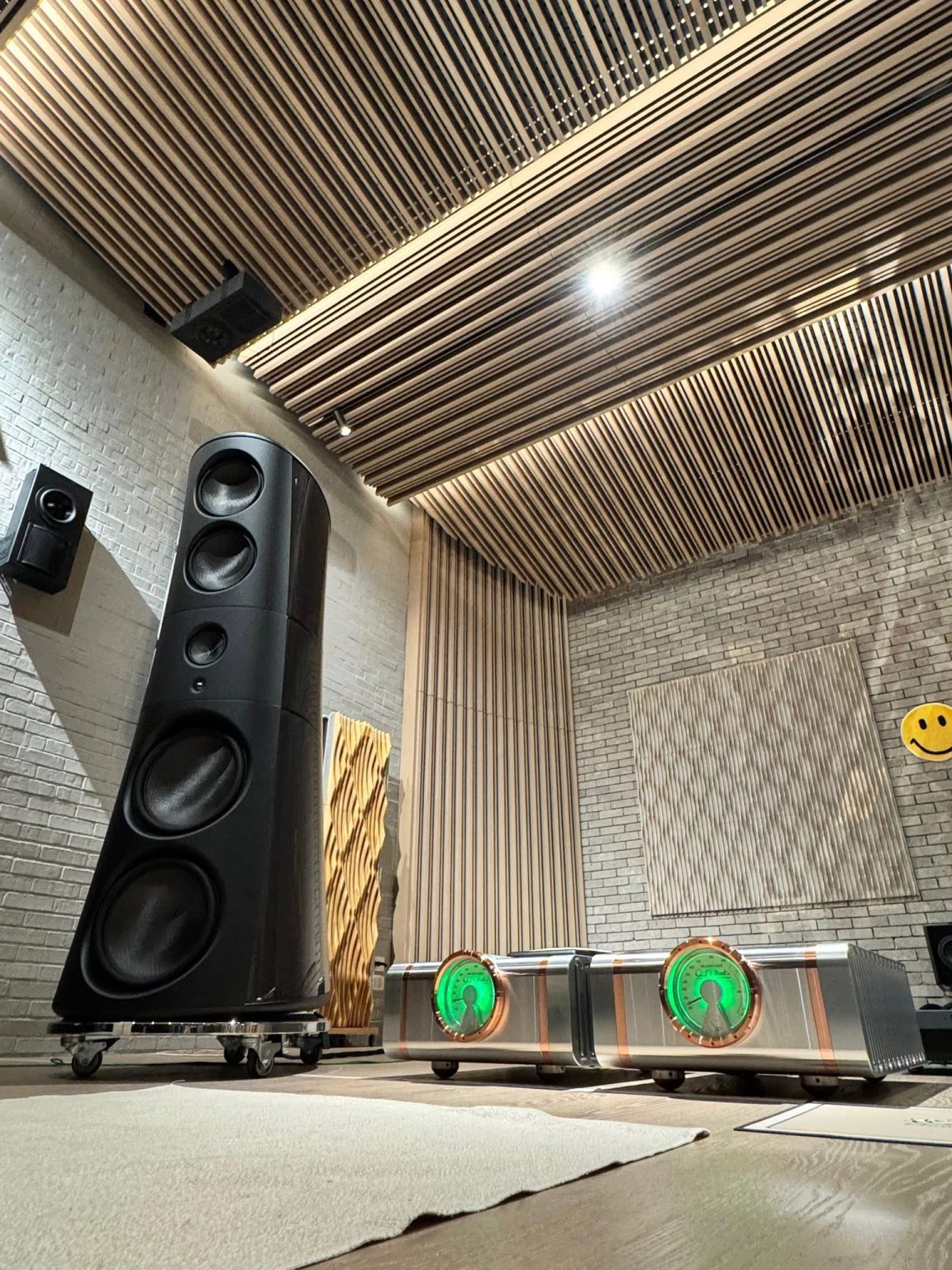 Magico M9 x Dan D’Agostino Relentless – Ultimate High-Fidelity