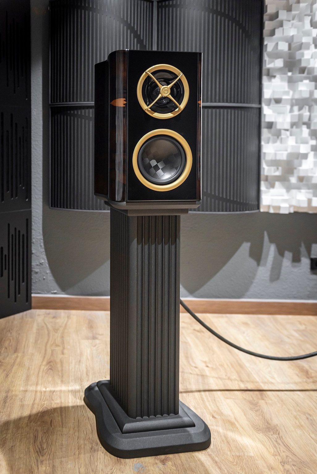 AudioNostrum Saturn PANDORA Speakers – Ultimate High-Fidelity