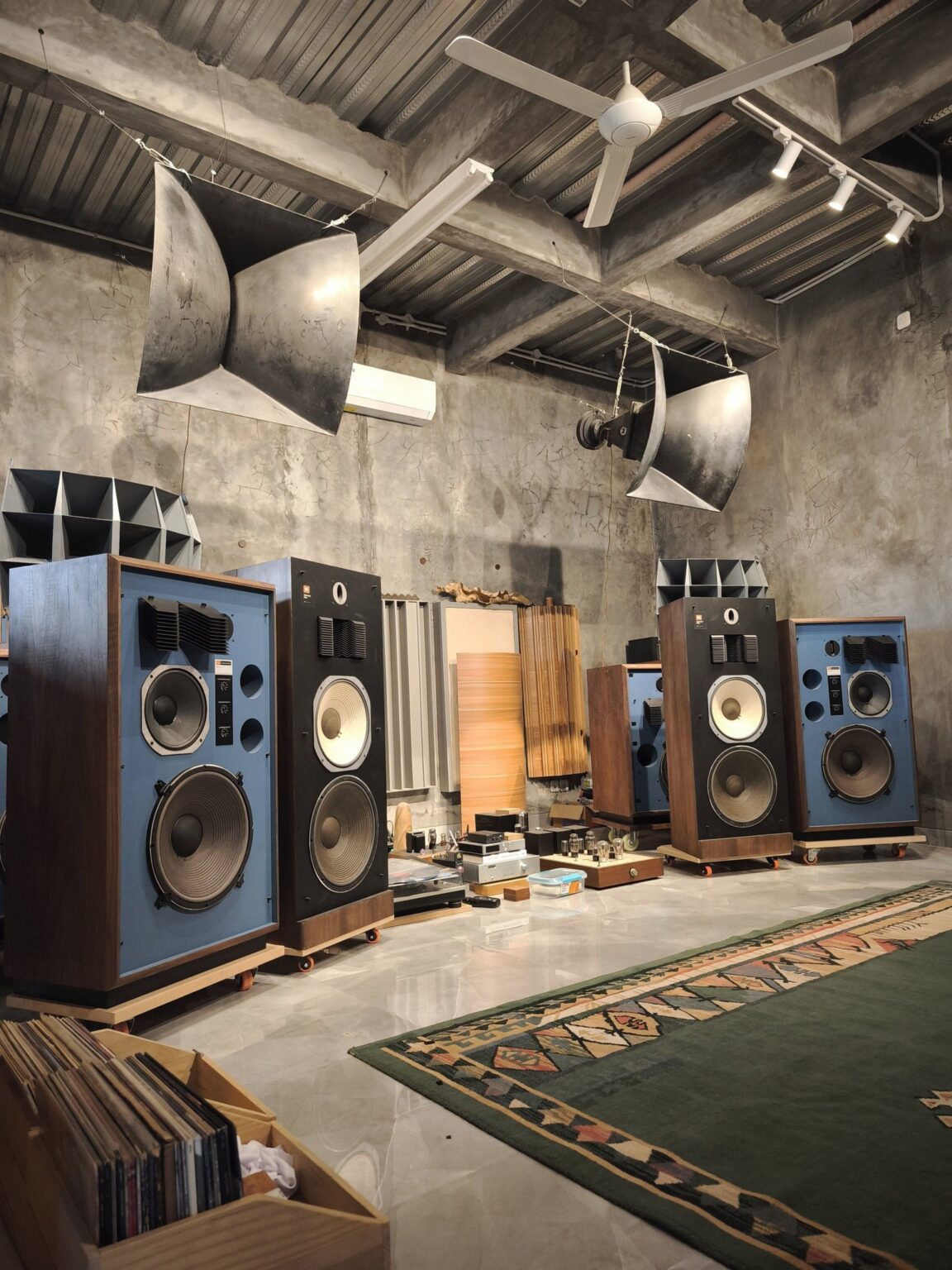 JBL 4344 SPEAKERS: BIG BLUE – AUDIOPHILE AND STUDIO ICONS – Ultimate ...