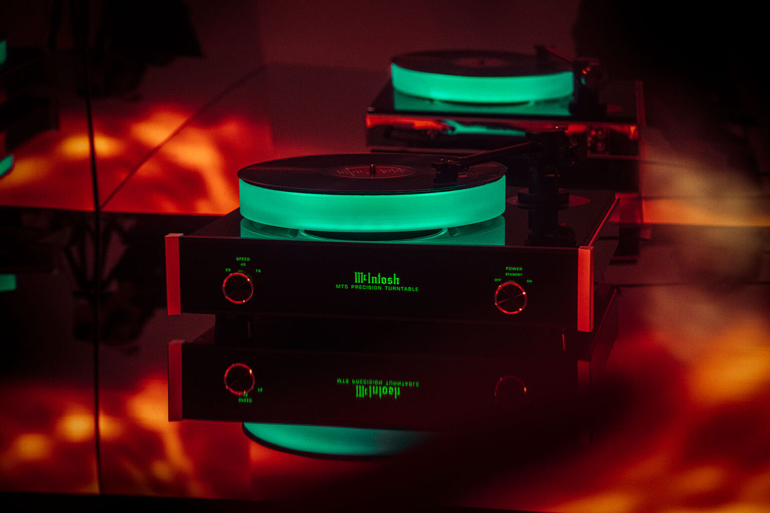 MCINTOSH LABORATORY MT5 PRECISION TURNTABLE – Ultimate High-Fidelity